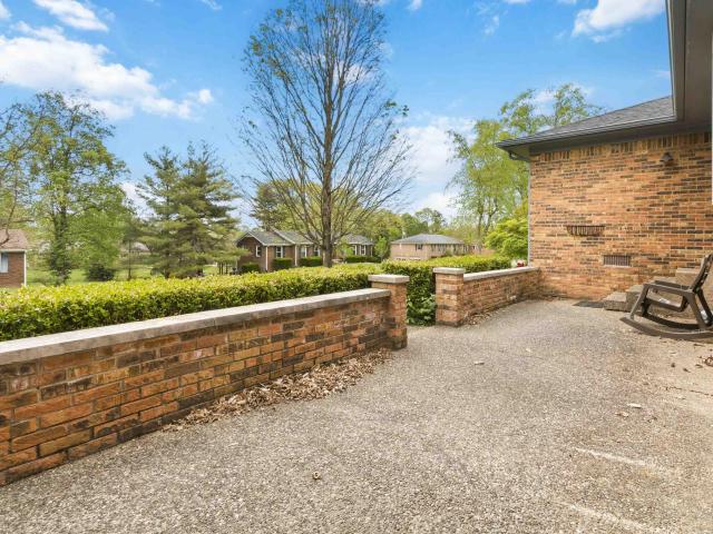 522 Silverbrook Drive