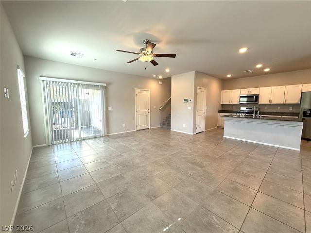 522 Spy Rock Avenue