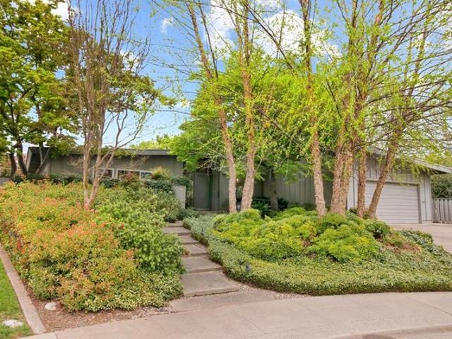 522 Sydling Ct, Sacramento, CA 95864