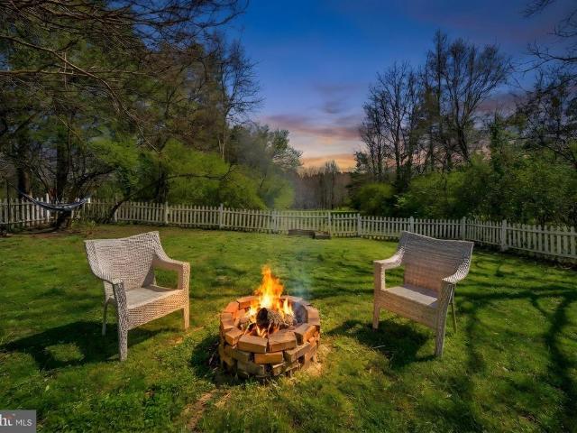 522 White Oak Road