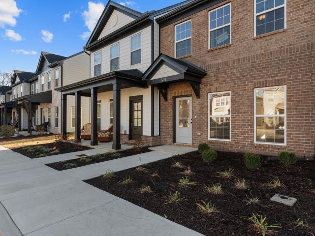 522 Tappan Lane