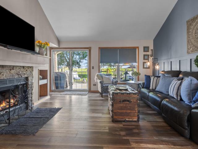 522 Valencia Dr