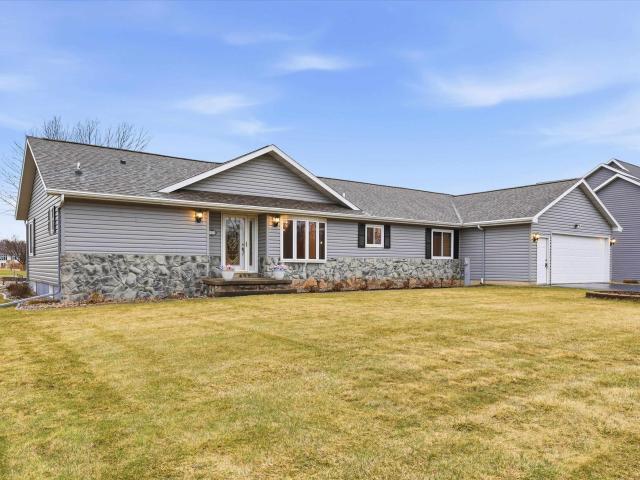 5235 chesapeake court