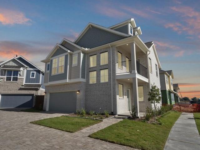 5235 Palo Verde Dr, Iowa Colony, TX 77578