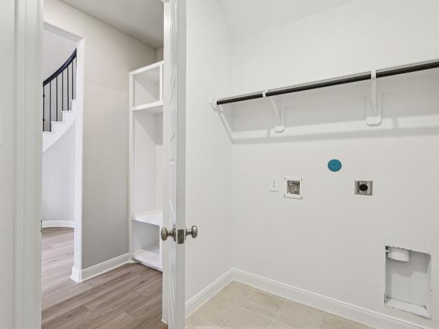 5237 Autumn Hills Trail