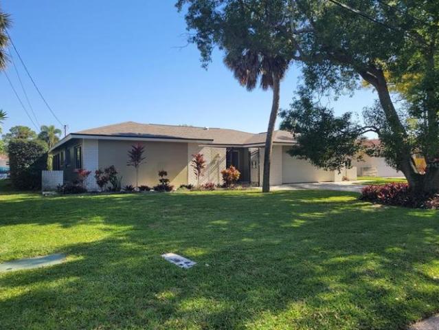 5237 Dover St NE, Saint Petersburg, FL 33703