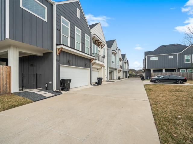 5237 Hillman St, Unit D, Houston, TX 77023 | MLS #40516