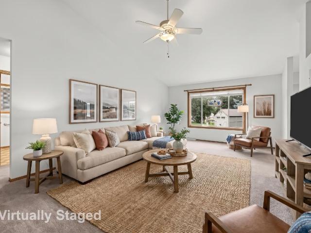 5237 Summer Ridge Drive