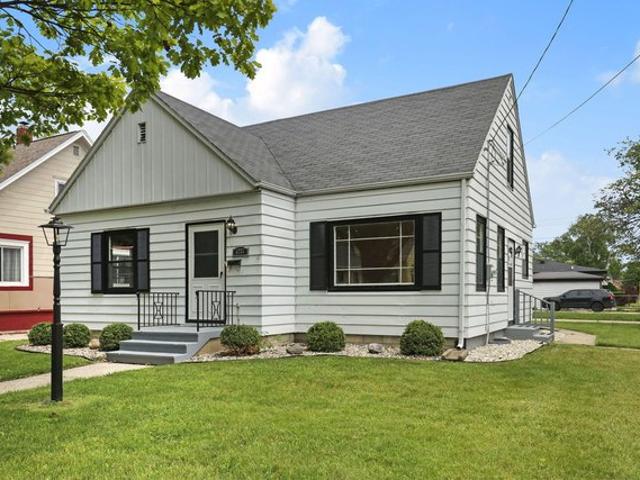 5237 35th Ave, Kenosha, WI 53144