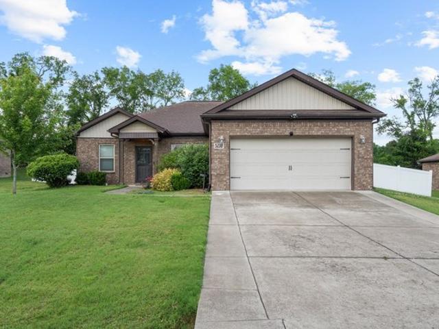 5238 McKinnley Dr, Chapel Hill, TN 37034