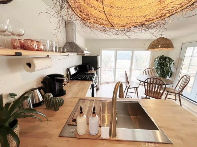 5238 Rice Ave, Joshua Tree, CA 92252 | MLS #OC26073 | Compass