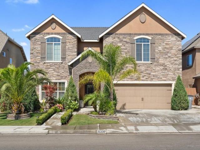 5239 N Bonta Ave, Fresno, CA 93723