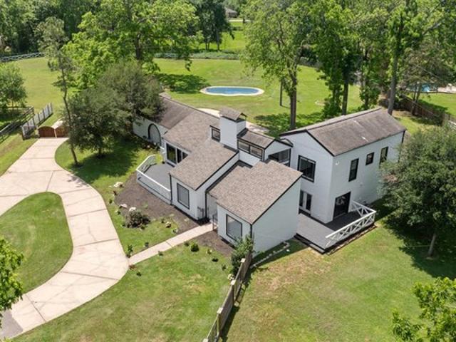5230 Meadow Forest Dr, Richmond, TX 77406