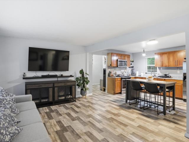 5230 Cheryl Lane