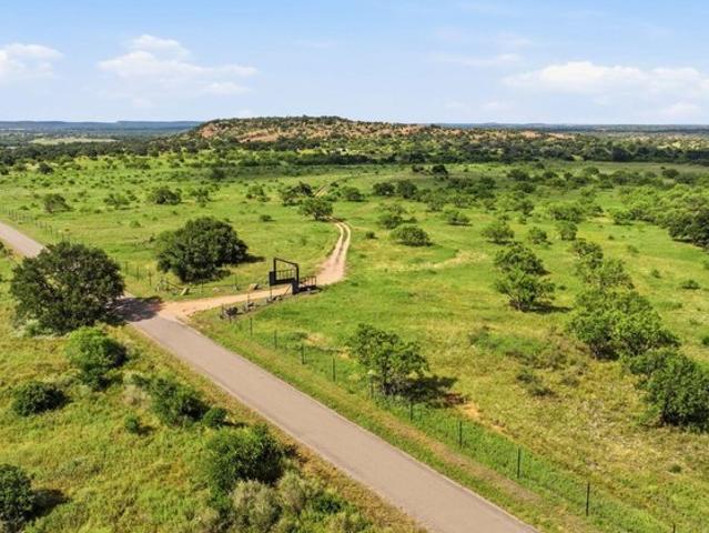 5230 County Road 409, Valley Spring, TX 76885