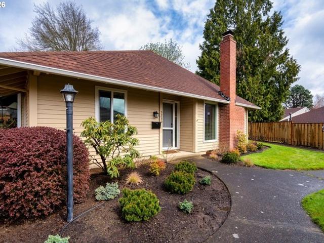 5230 SW Barclay Ct, Beaverton, OR 97005