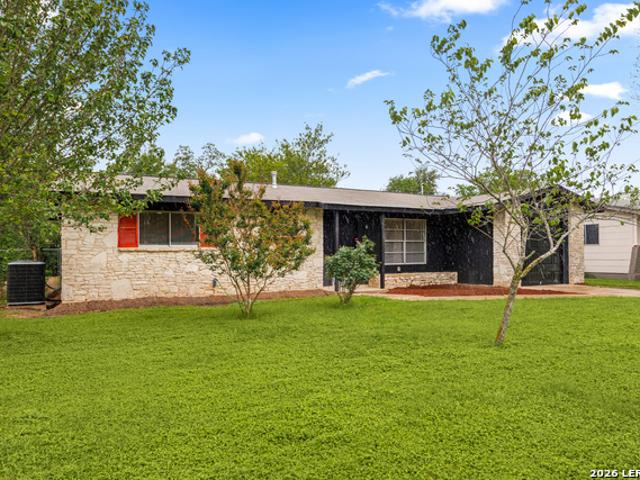 5230 Swann Ln