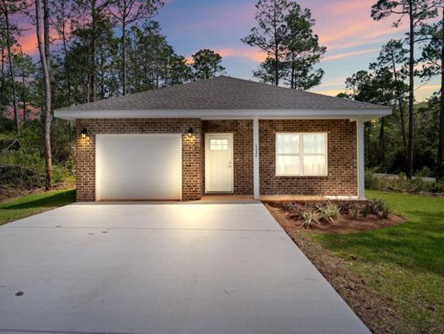 5230 Tuscaloosa St, Milton, FL 32583