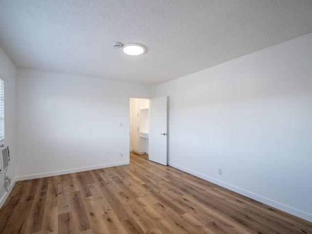 5230 V 1 Bedroom Apartment for Rent at 5230 Vesper Ave, Los Angeles, CA 91411 Sherman Oaks