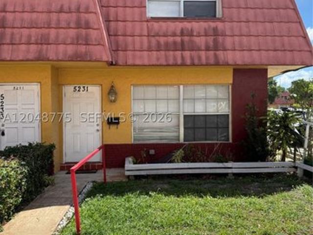 5231 NW 27th St Unit 8A, Lauderhill, FL 33313