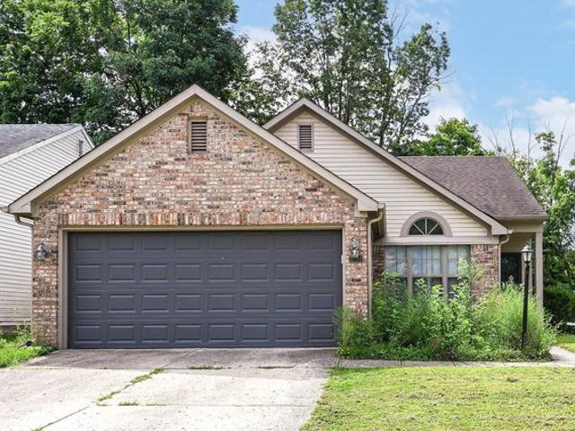 5231 Pin Oak Dr, Indianapolis, IN 46254