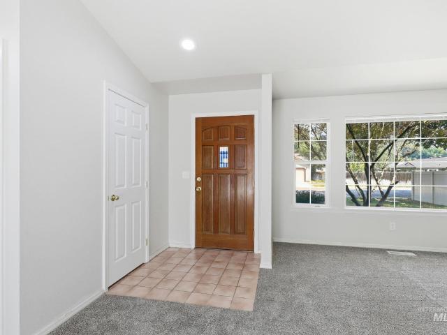 5231 W Albion Court