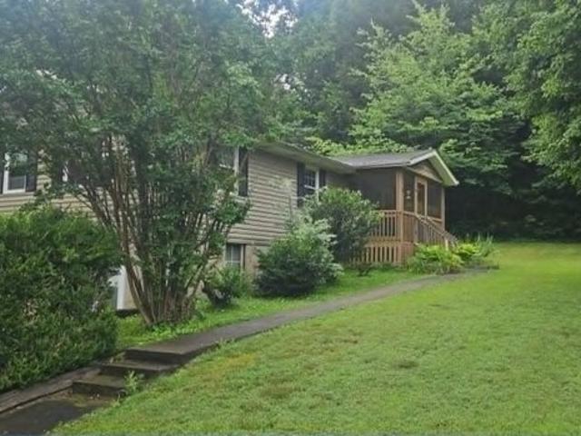 5231 Watkins Ford Rd, Southside, TN 37171