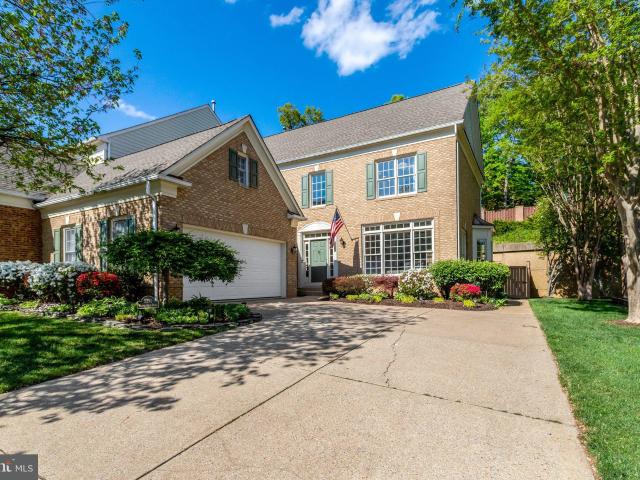 5231 Winter View Dr, Alexandria, VA 22312 | MLS #VAFX2303 | Compass