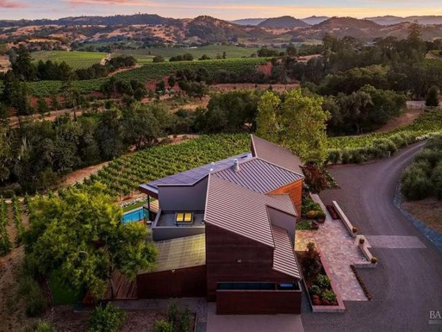 5232 Maacama Ridge Rd, Healdsburg, CA 95448