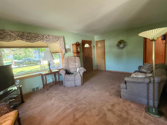 5232 W Donna Dr