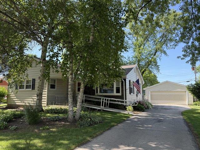 5232 W Donna Dr, Brown Deer, WI 53223