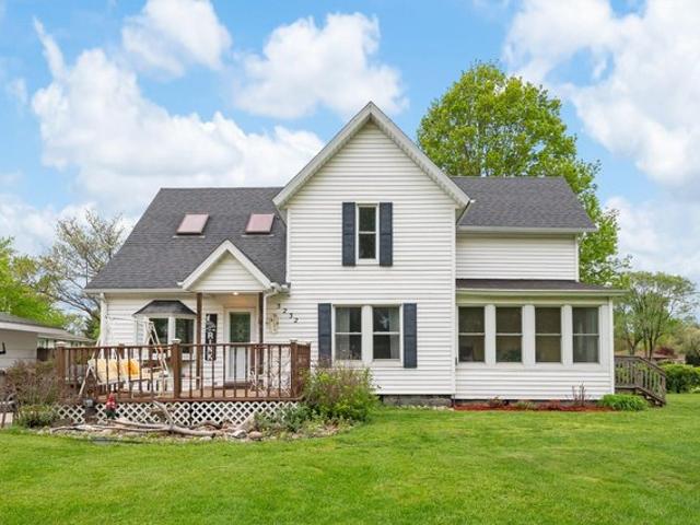 5232 Washington Ave, Saint Joseph, MI 49085