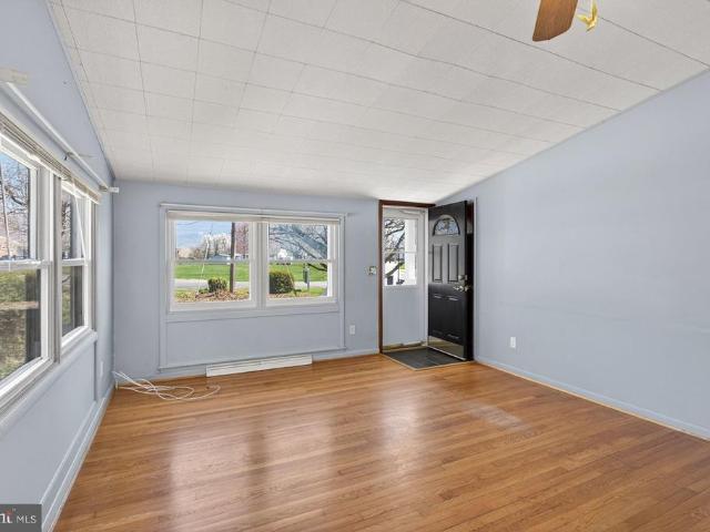 5233 Boxwood Drive