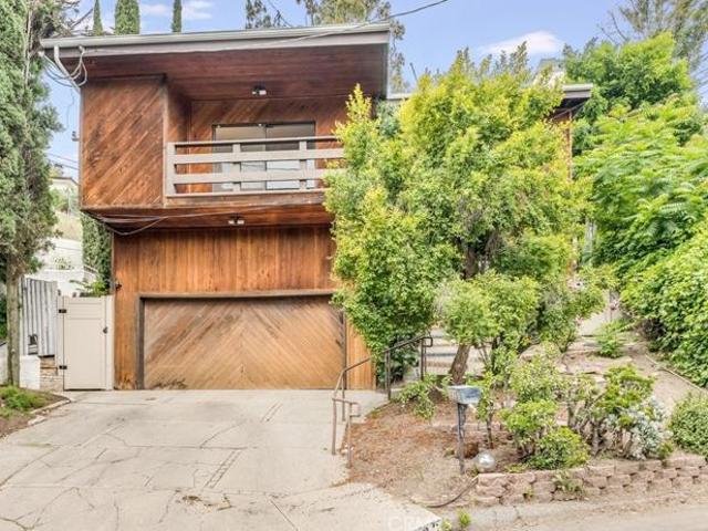 5233 Elvira Rd, Woodland Hills, CA 91364