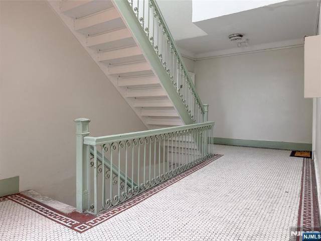 523 2 th Street # D1