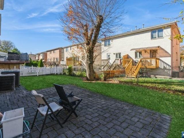 523 2nd Street, Palisades Park, US, NJ