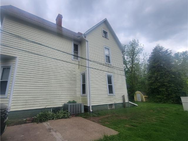 523 &525 1/2 8th Street