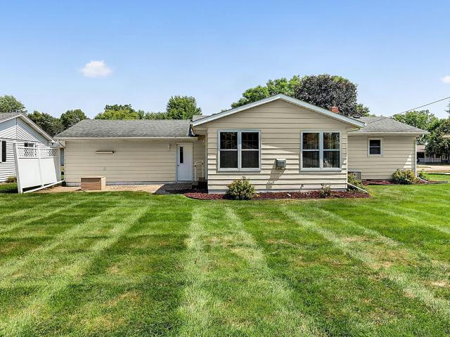 523 6th Ave N