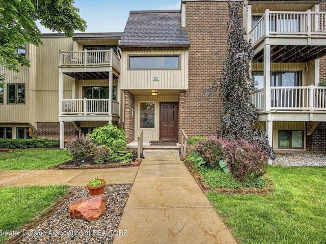 523 Bainbridge Dr Apt 34, East Lansing, MI 48823