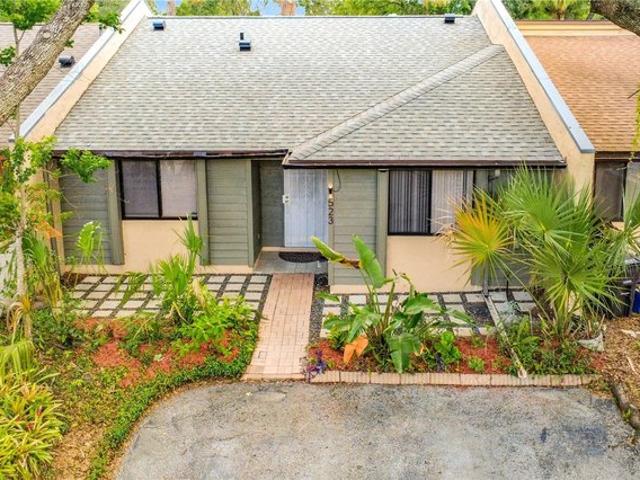 523 Derby Dr, Altamonte Springs, FL 32714
