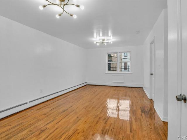 523 E 148th Street