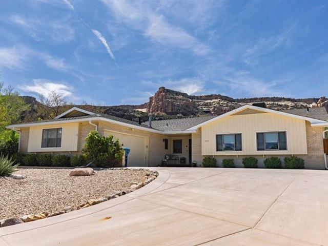 523 E Ute Ct, Grand Junction, CO 81507