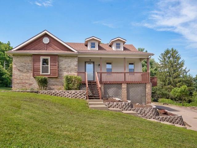 523 E Camino St, Springfield, MO 65810