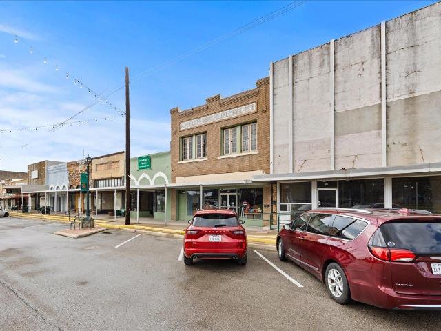 523 E Davis St E # 523