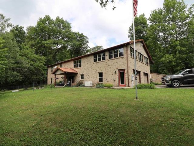 523 Ebberman Crk, Elkins, WV 26241