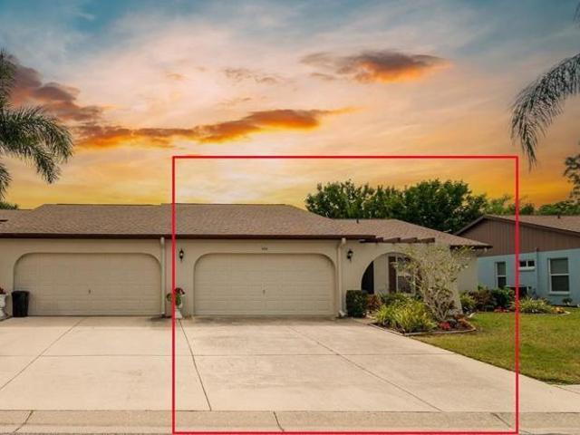 523 Foxwood Blvd, Englewood, FL 34223