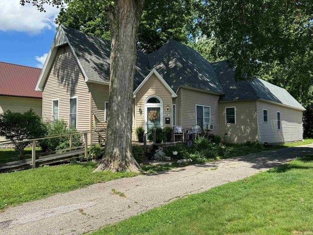 523 Fulton Ave, Rochester, IN 46975