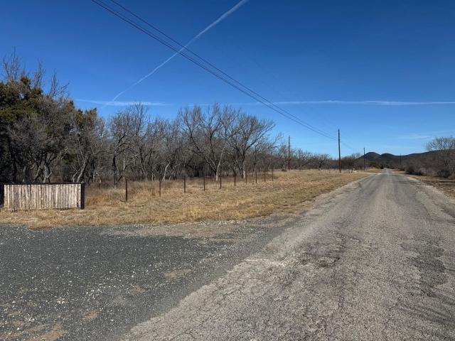 523 Kahn Drive, Rio, USA, TX