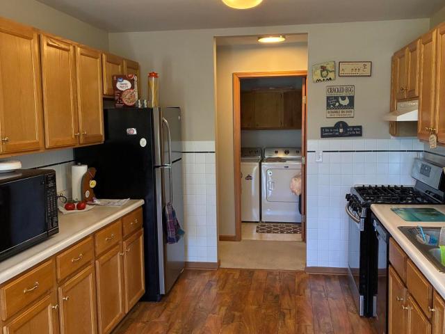 523 Hidden Oak Dr, Hobart, IN 46342 | MLS #827556