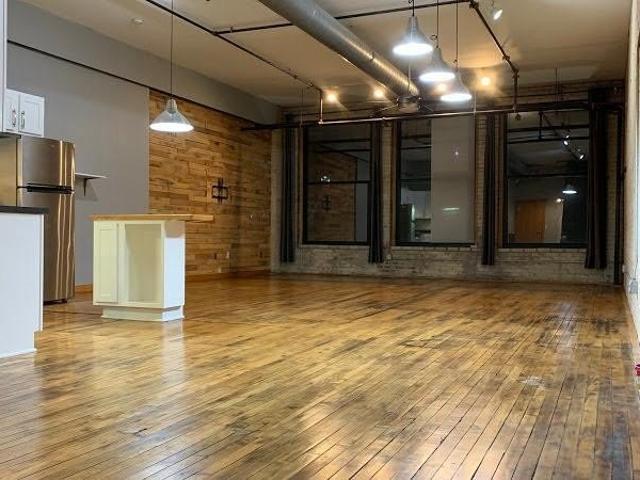 523 Jackson St Unit 206, Saint Paul, MN 55101